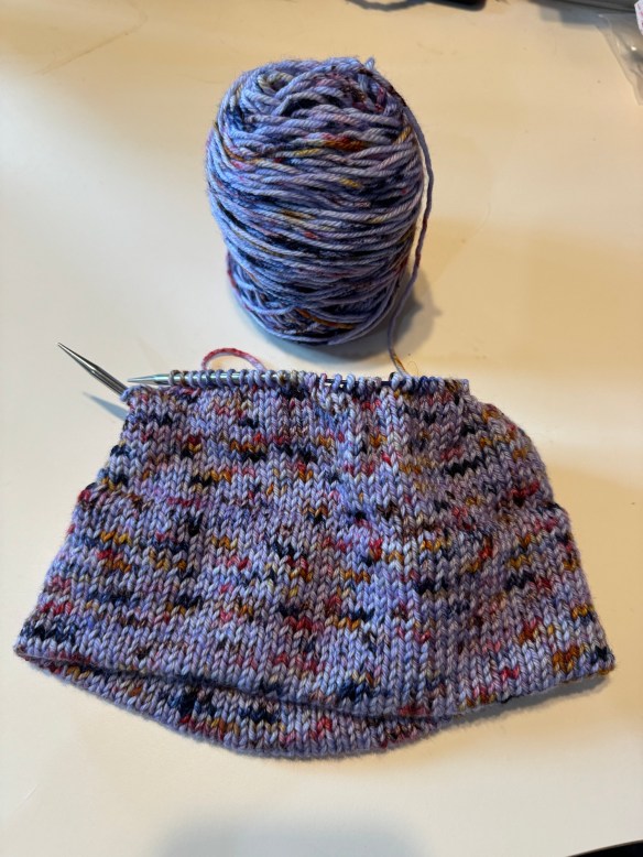 Medusa Hat Progress | My Tangled Yarn Knitting Adventures